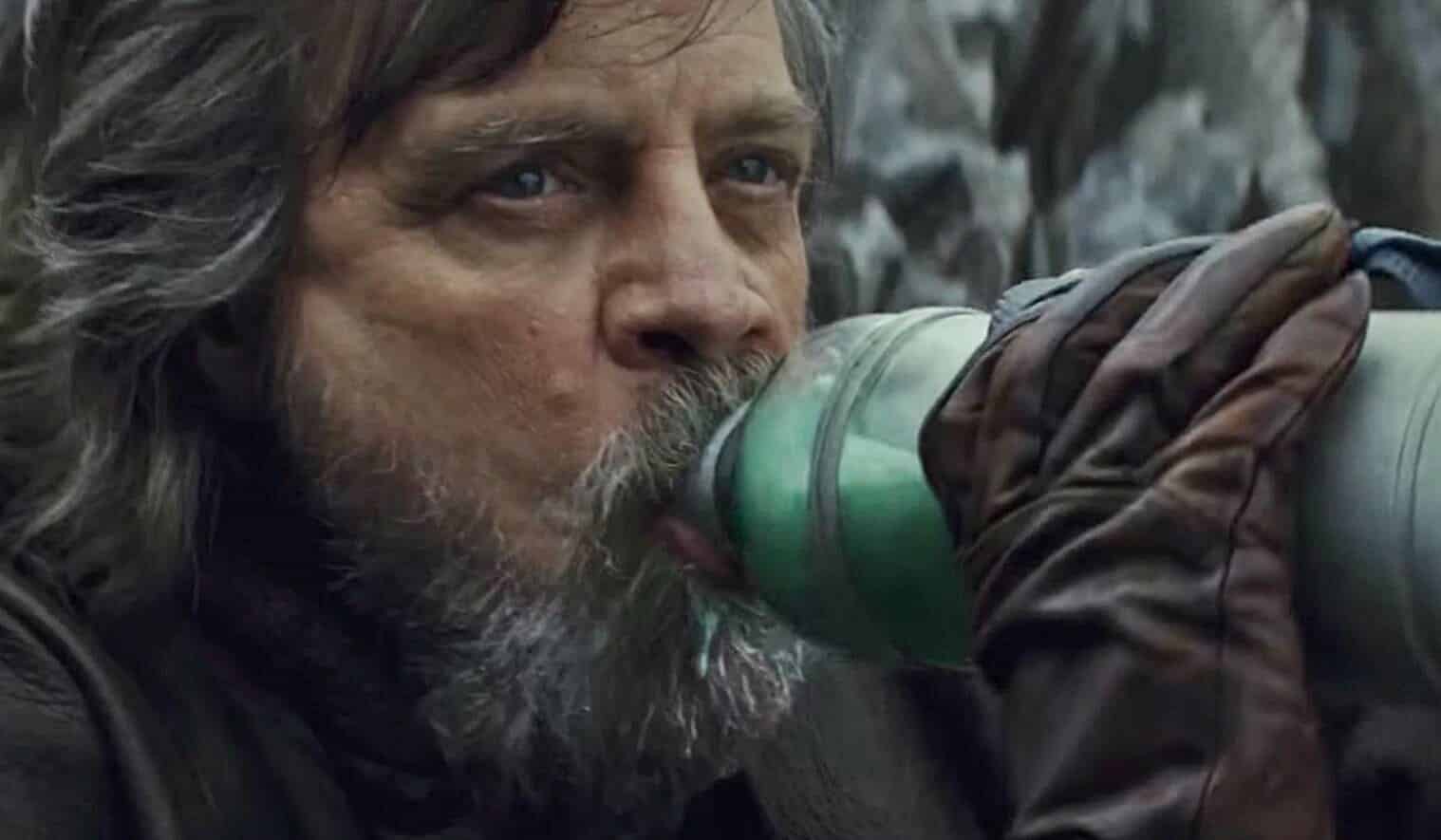 Mark Hamill Expresses Unhappiness With 'Star Wars' Sequels - Again
