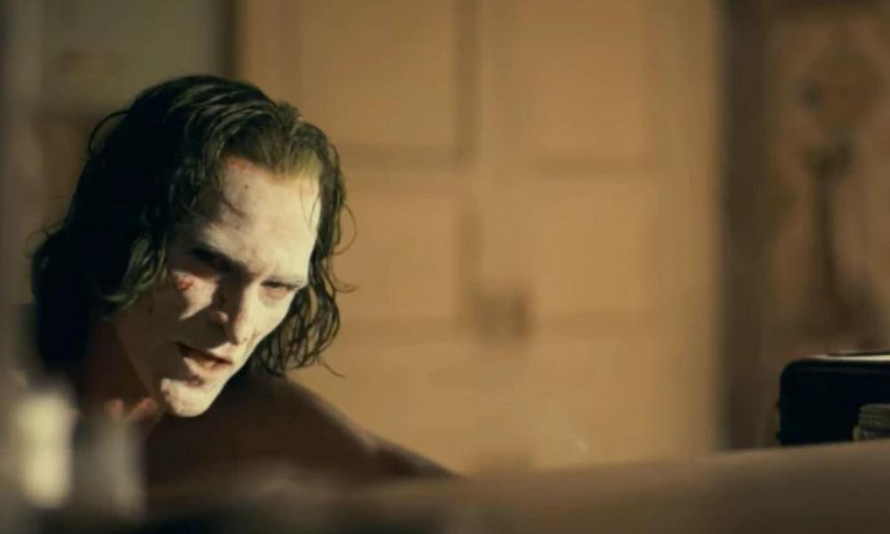 'Joker' Set Footage Shows Joaquin Phoenix Cussing At Crew Member And ...