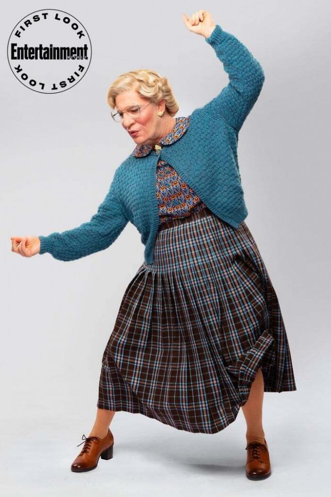 First Look At New Mrs. Doubtfire Revealed