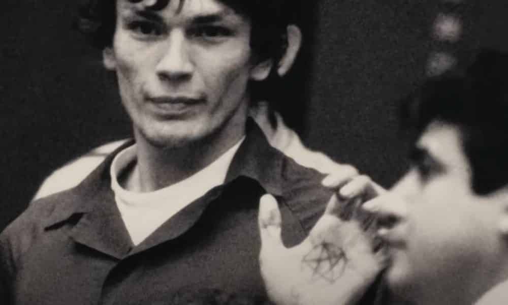 'Night Stalker: The Hunt For A Serial Killer' Docuseries Hits Netflix ...