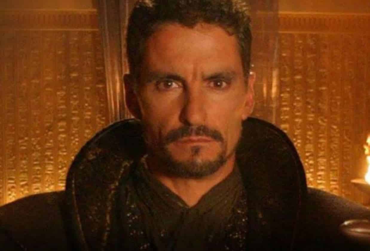 'Stargate SG-1' Actor Cliff Simon Dead At 58 From Kiteboarding Accident