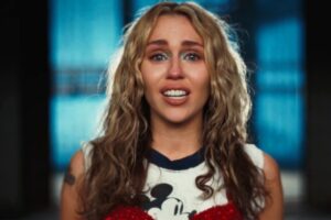 Miley Cyrus Fans Are Shocked To Discover Miley's Birth Name